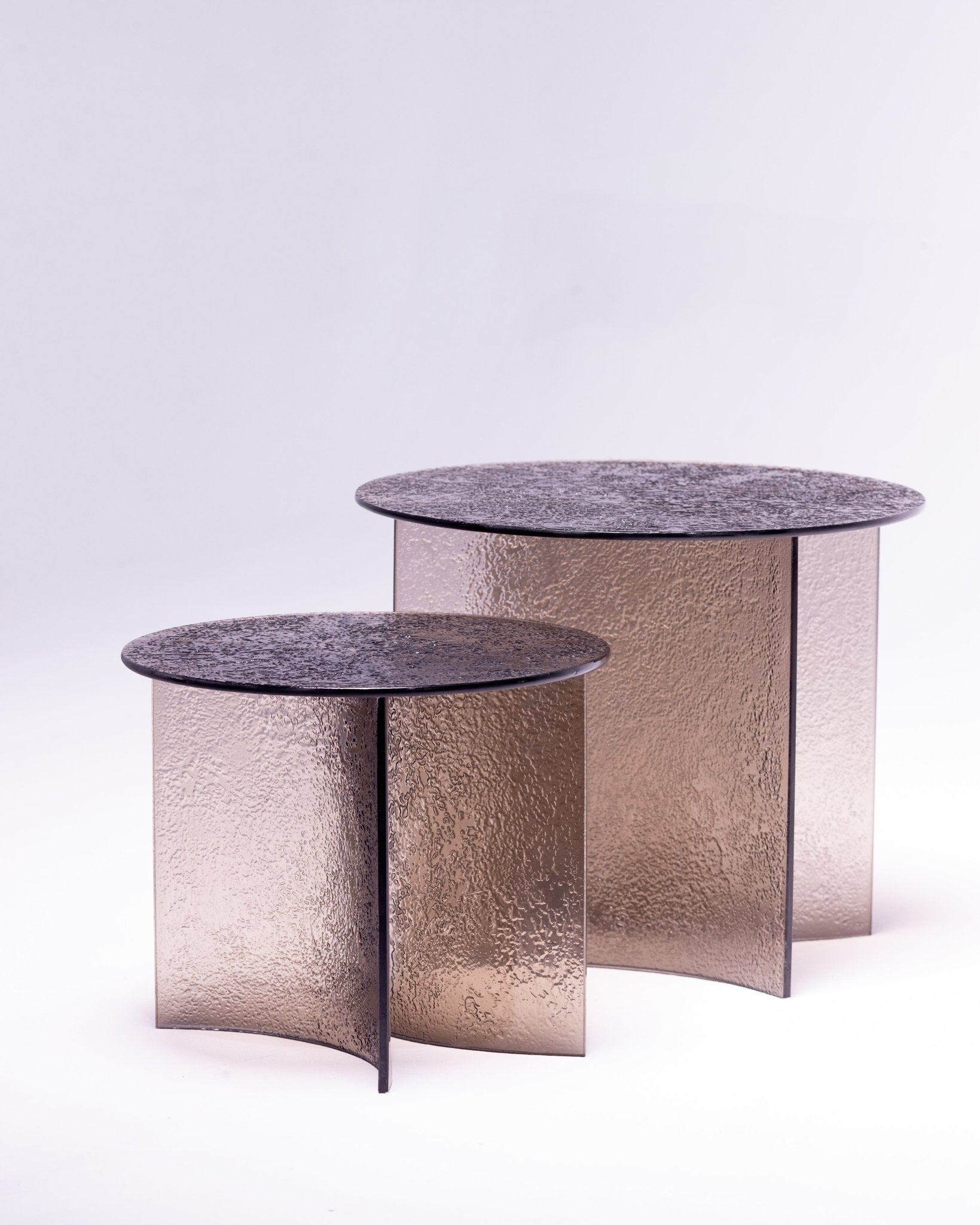 Ripple Glass Nesting Tables | Modern Set of 2 Coffee Tables | Mahogni